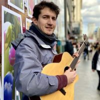 Rediscovering our cultural identity through folk music – Busking adventures